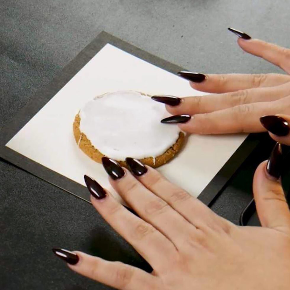 How to decorate cookies like a pro - Cupixel